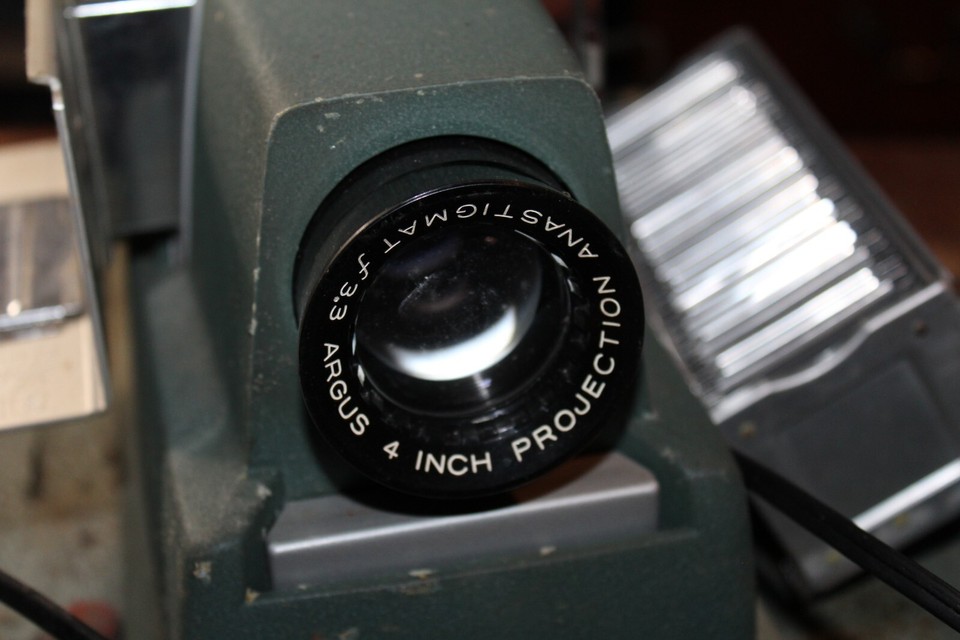 Vintage Argus 300 Film Slide Projector Tested and Works AS IS | eBay