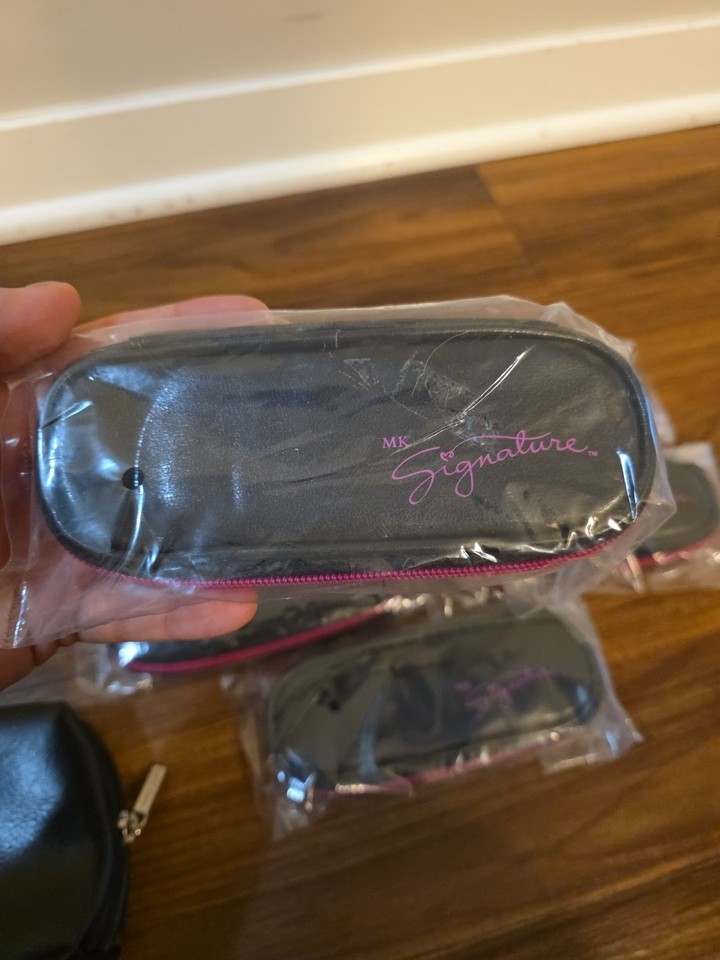NEW Mary Kay Bundle Lot (7) Lip Tip Trio Cases Black & Pink Lip Product ...