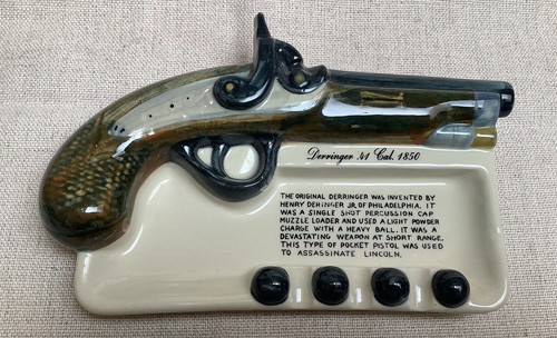 Vintage 1850 Derringer .41 Cat. Single Shot Pistol Ceramic Ashtray Goss ...