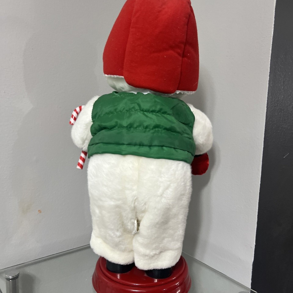 Gemmy 20 Inch Animated Dancing Snowman Xmas Singing SHAKE YOUR BOOTY ...