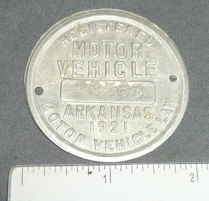 ARKANSAS MOTOR VEHICLE LICENSE DISC-1921-#22563-Round-Aluminum | eBay