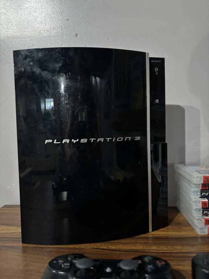 Sony Playstation 3 Ps3 Fat Console Cechg01 Playstation 3 Console Bundle ...