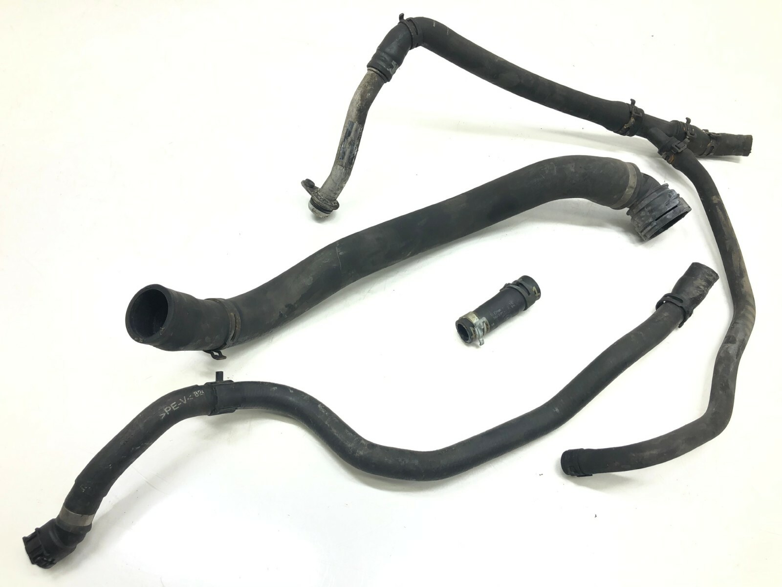 2011-2018 PORSCHE CAYENNE S 4.8L V8 ENGINE COOLING HOSE TUBE SET OEM ...