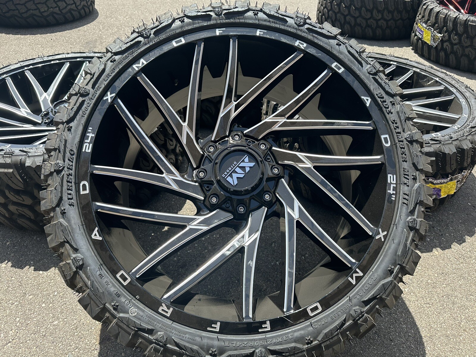 24" XM Offroad 33x12.5-24 Mud Tires 4 Rims | 6x135 | 108mm | 10" | Red ...