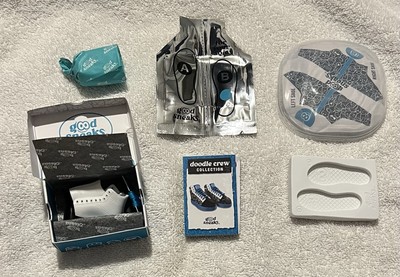 Miniverse Make it Mini Sneakers -NEW- Doodle Crew Collection -Blue | eBay