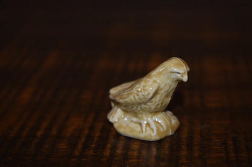 Vintage Wade England Golden Eagle Hawk Bird Figure Red Rose Tea ...