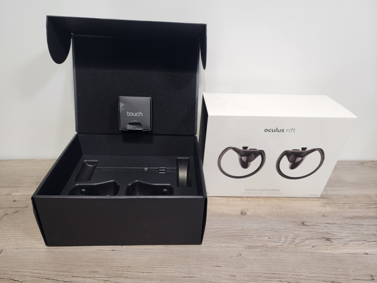 *BOX ONLY* Oculus Rift CV1 Wireless Touch Controllers / Sensor | eBay