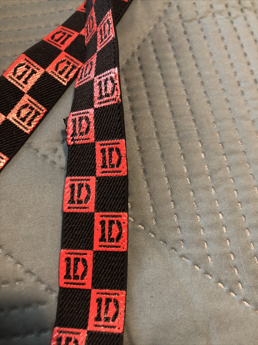 1d Logo Red