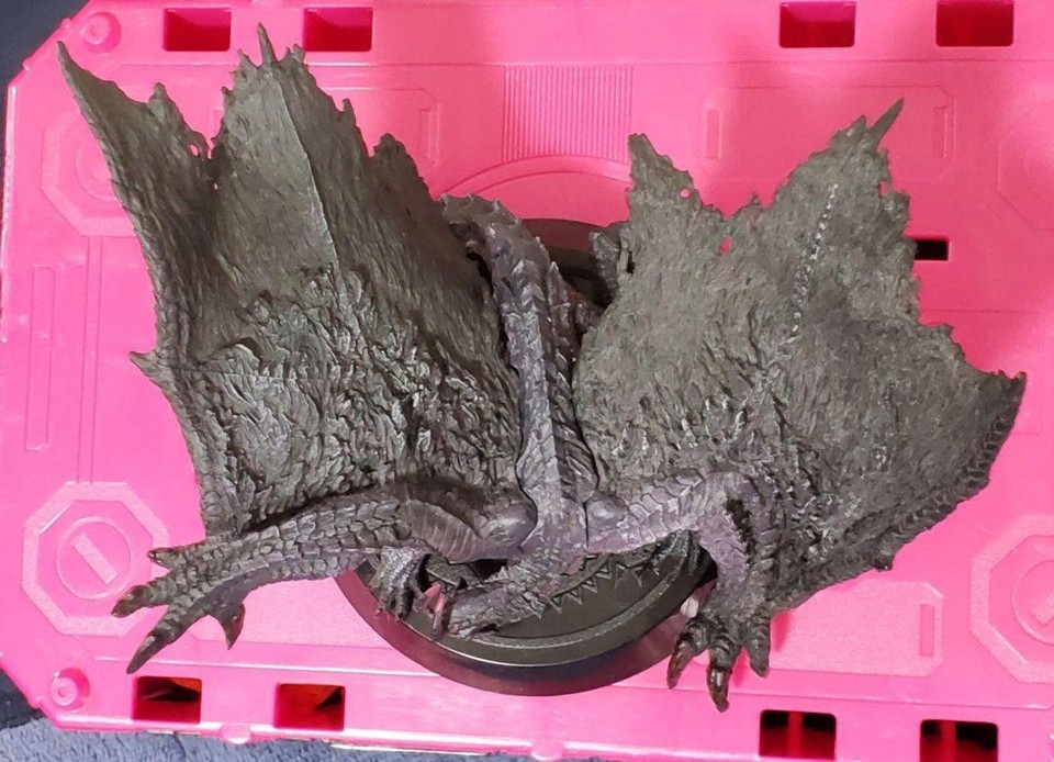 Monster Hunter Gore Magala Figure Capcom Standard Model PVC Gaming ...