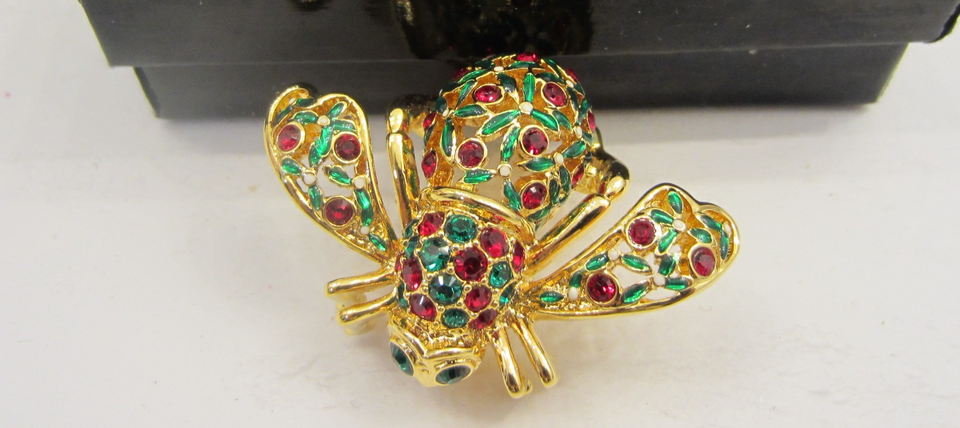 JOAN RIVERS Christmas Enamel HOLLY JOLLY BEE Brooch Pin NEW With Box | eBay
