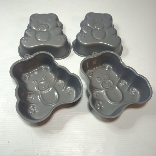 4 x Teddy Bear Baking Tins 12cm Small Cake Muffin Tins Trays Party Kids ...