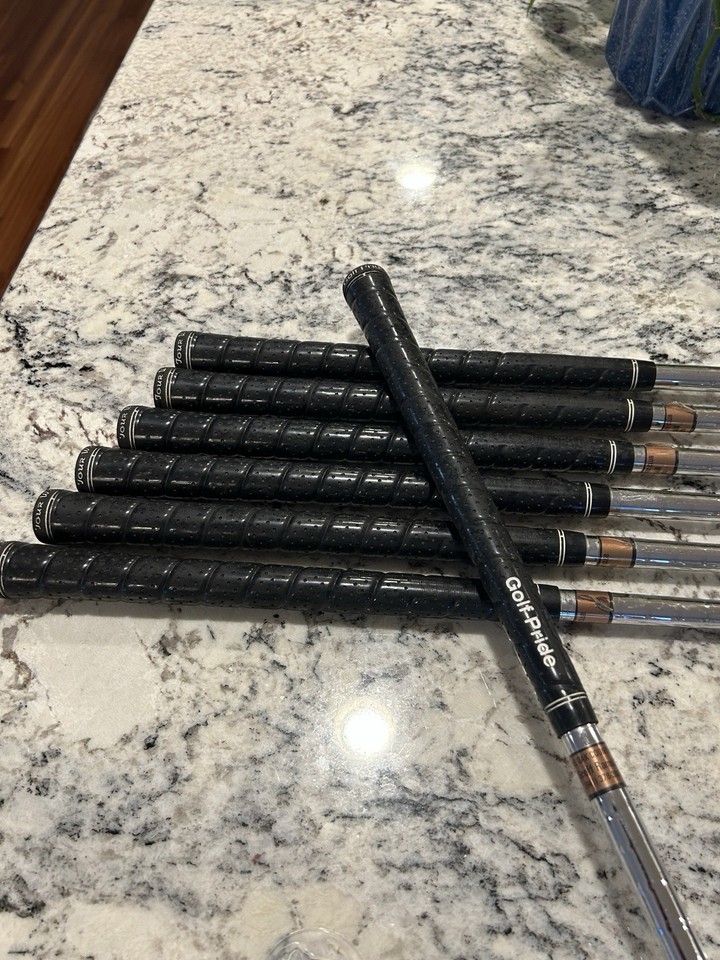 Ping i15 Iron Set 4-UW Regular Flex AWT Steel Shafts, Black Dot Seven Clubs | eBay