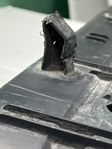 2001-2006 Toyota Tundra Rear Bumper Center Plate 52159-0C010 OEM | eBay