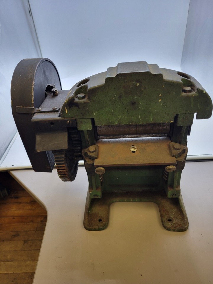 Landis Model 30 Manual Leather Splitter 6" Heavy-Duty Frame Adjustable ...