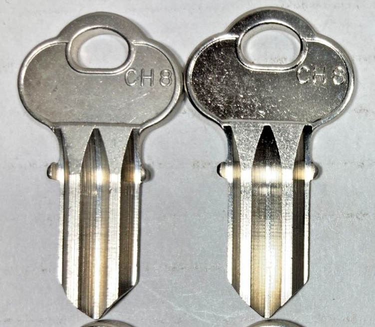 Lot of (4) SILCA Italy CH8 CH-8 KEY BLANKS Uncut NEW OLD STOCK Chicago ...