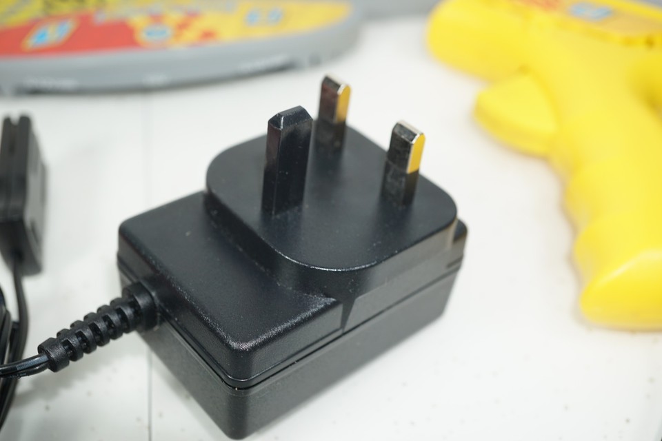 Micro Scalextric 1:64 19V Power Base Supply & Throttle Controllers ML ...