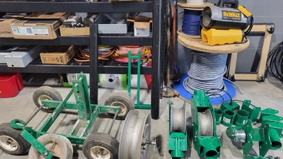 8000 Lb Greenlee Super Tugger Complete Pkg Includes Cable Puller Elbow ...