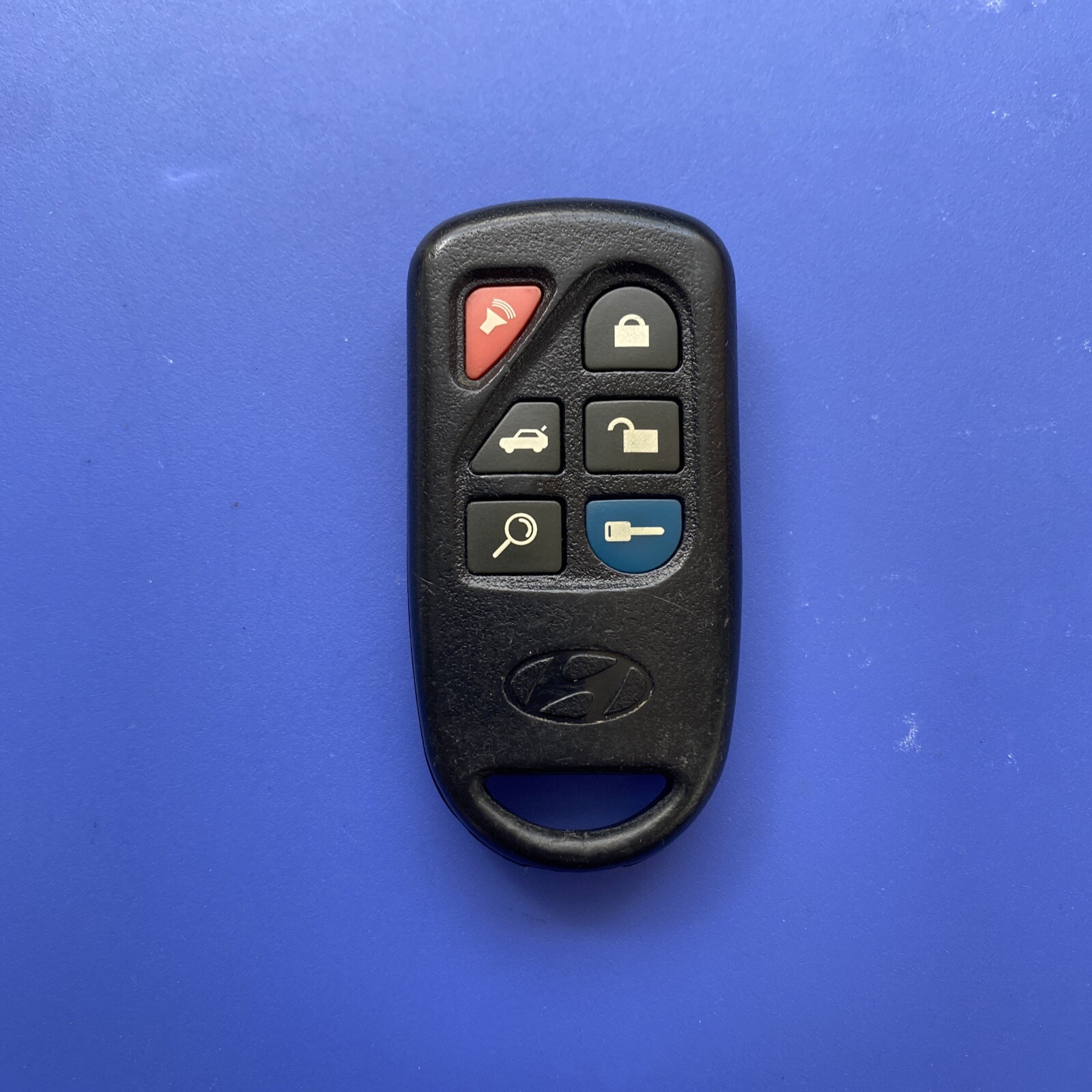 USED OEM HYUNDAI 6-BUTTON KEYLESS REMOTE START FOB GOH-PCGEN2 ADU10 ...