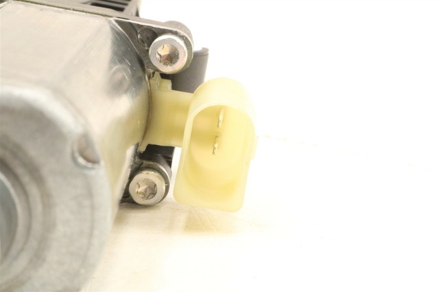 Bosch Window Motor - Front Driver Side 0130821716 BMW 67628362063 for ...