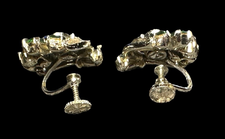 Vintage Emerald Cut Green Rhinestone Screwback Earrings Signed Lisner ...