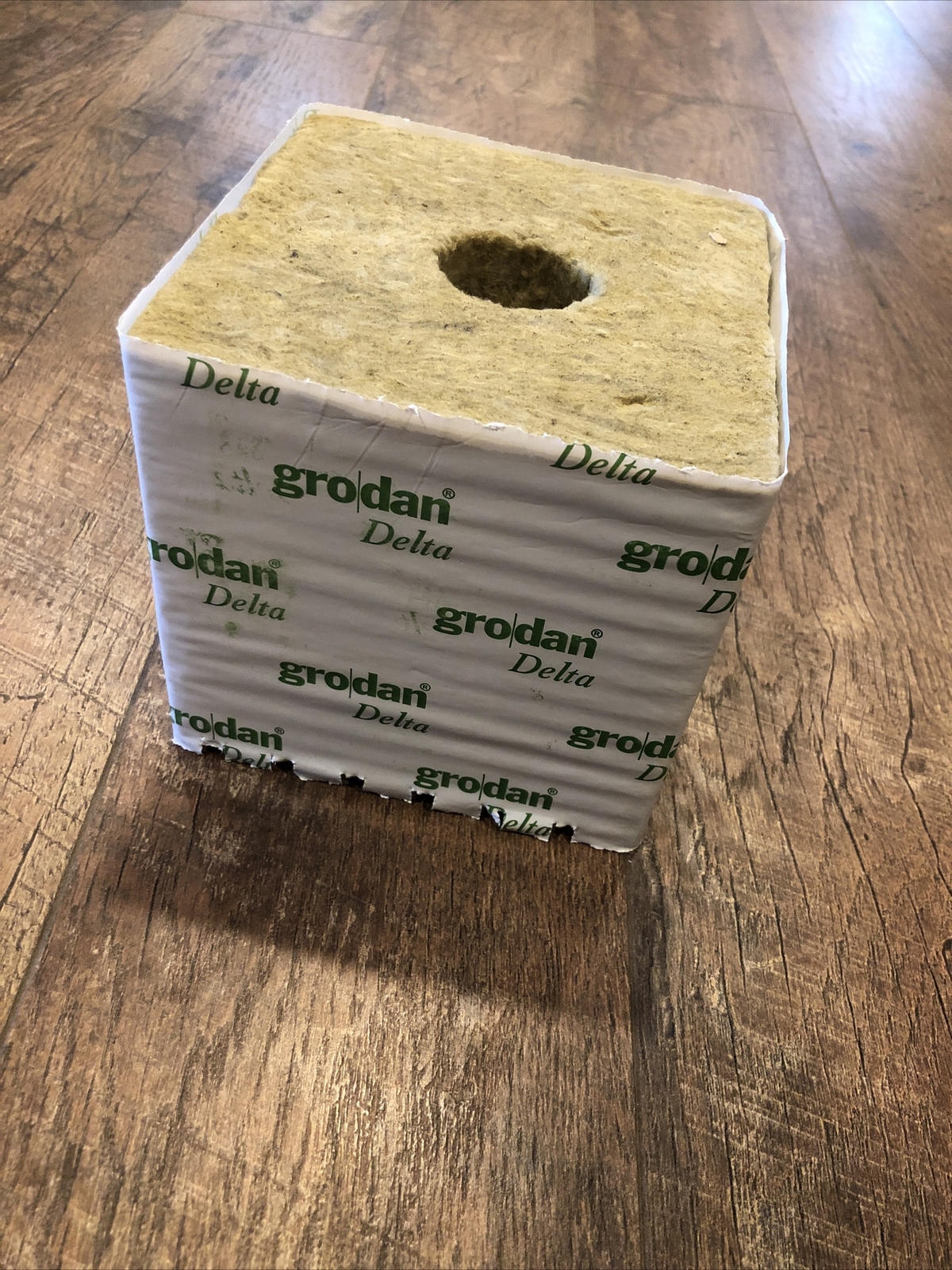 48 Grodan Delta Block 6 X 6 X 5 5/8 with Hole | eBay