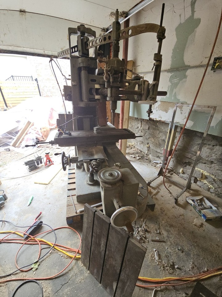 Pantograph Mill, Lars/Gorton 3L, w/ Single Phase Input VFD And Oil Mist ...
