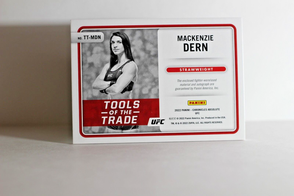 2022 PANINI CHRONICLES UFC AUTO /99 PATCH MACKENZIE DERN #TT-MDN (U2 ...