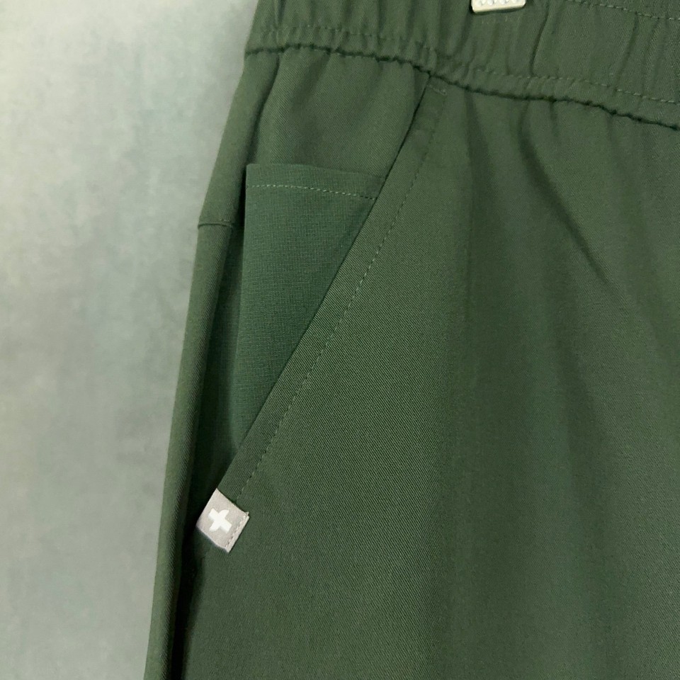 Figs Tansen Classic Cargo Jogger Scrub Pants Mens Size Medium Green | eBay