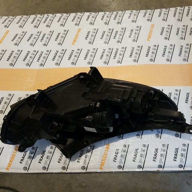 2018 2019 HYUNDAI SONATA LH DRIVE SIDE HALOGEN HEADLIGHT OEM 92101C2500 ...