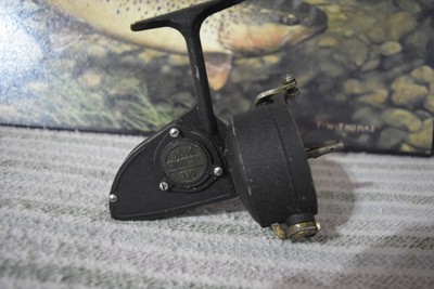 Spinning Reels - Vintage Dam Quick 330 Spinning Reel
