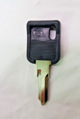 CHIAVE SILCA KEY KEYS BLANK GREZZA - VACHETTE - RENAULT - REF. VAC ...