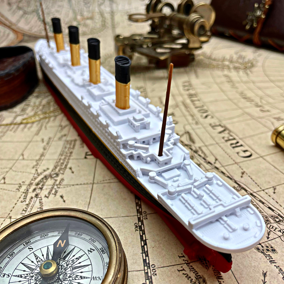 12” RMS Titanic Model, Titanic Toys For Kids, Model Titanic Toy ...