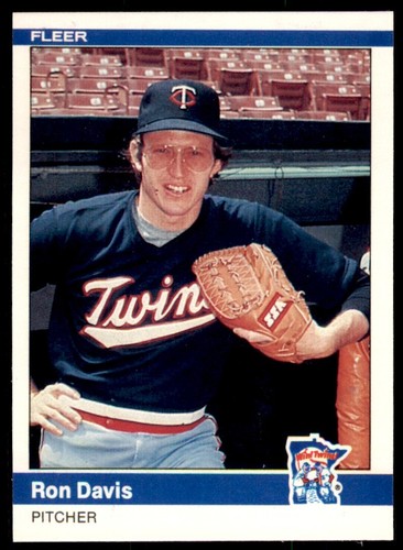1984 FLEER RON DAVIS . MINNESOTA TWINS #561 | eBay