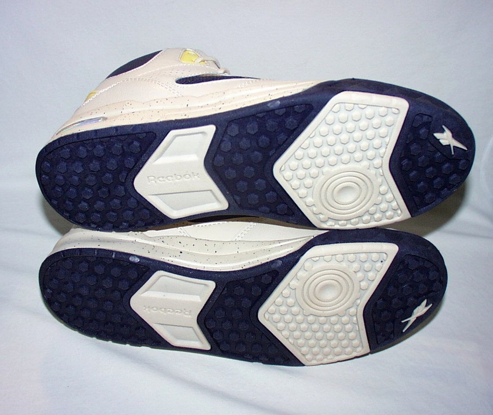 Reebok Galaxy 1 Men's Mid Top Basketball Shoe, Off White/Navy, US Men's ...