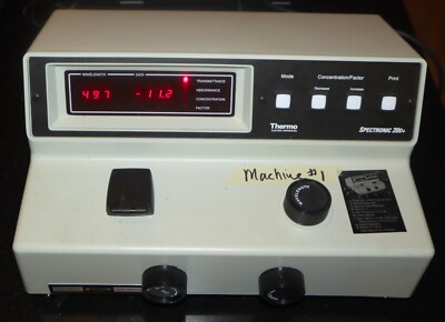 Analytical Instruments - 20 Spectrophotometer