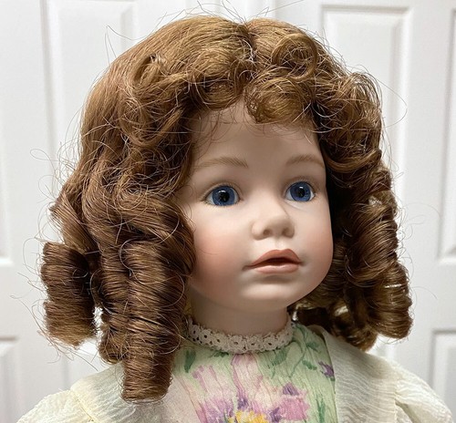 MOLLY WIG Light Brown size 8-9 long ringlets, center part & curly ...