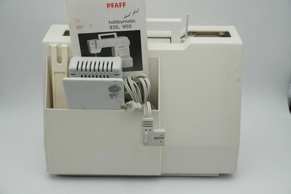 PFAFF Hobbymatic 919-1 Sewing Machine With Case and Accessories for ...