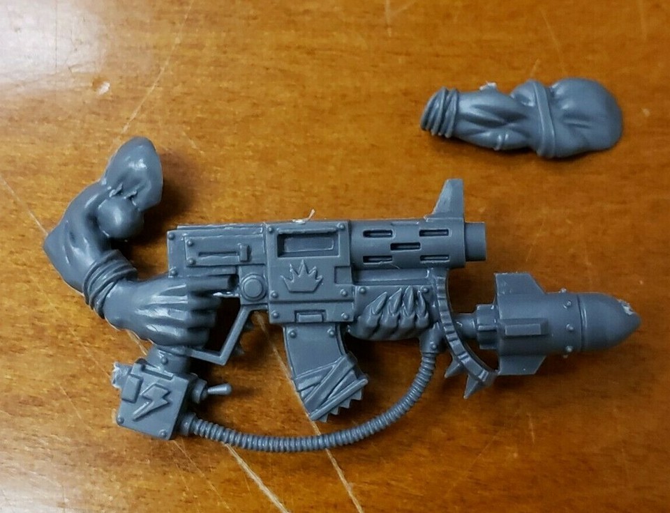 Warhammer 40k Ork Bits Nobz Rokkit Kombi Weapon 1 Rokkit | eBay