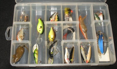 24 VINTAGE FISHING LURES SHALLOW & DEEP DIVING SPOONS SPINNERS RAPALA'S ...