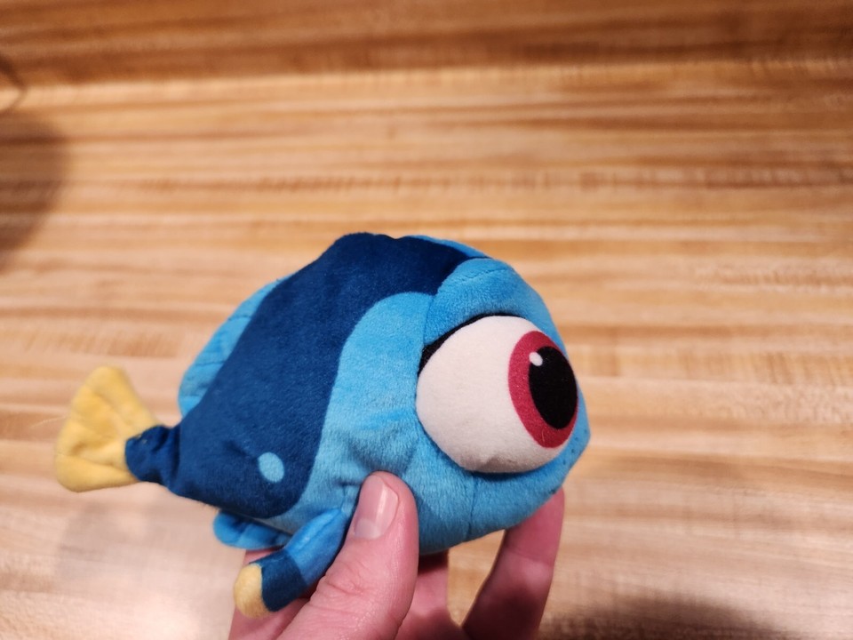 Bandai Disney Pixar Finding Dory Little Dory Plush Stuffed Animal | eBay