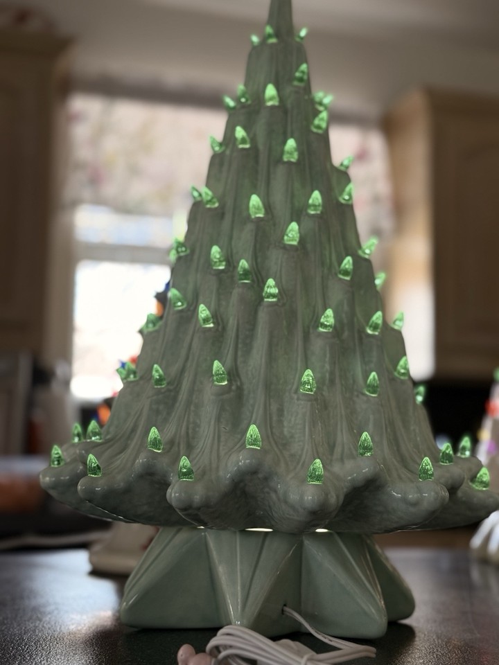 Vintage Atlantic Mold Lava Ceramic Christmas Tree 21" w/Star | eBay