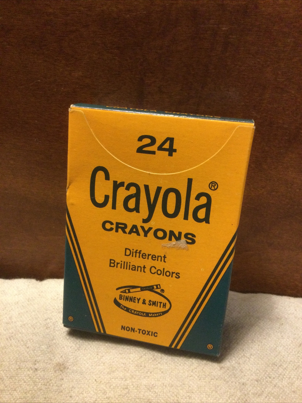 Vintage No. 24 Crayola Crayons Different Brilliant Colors Binney ...