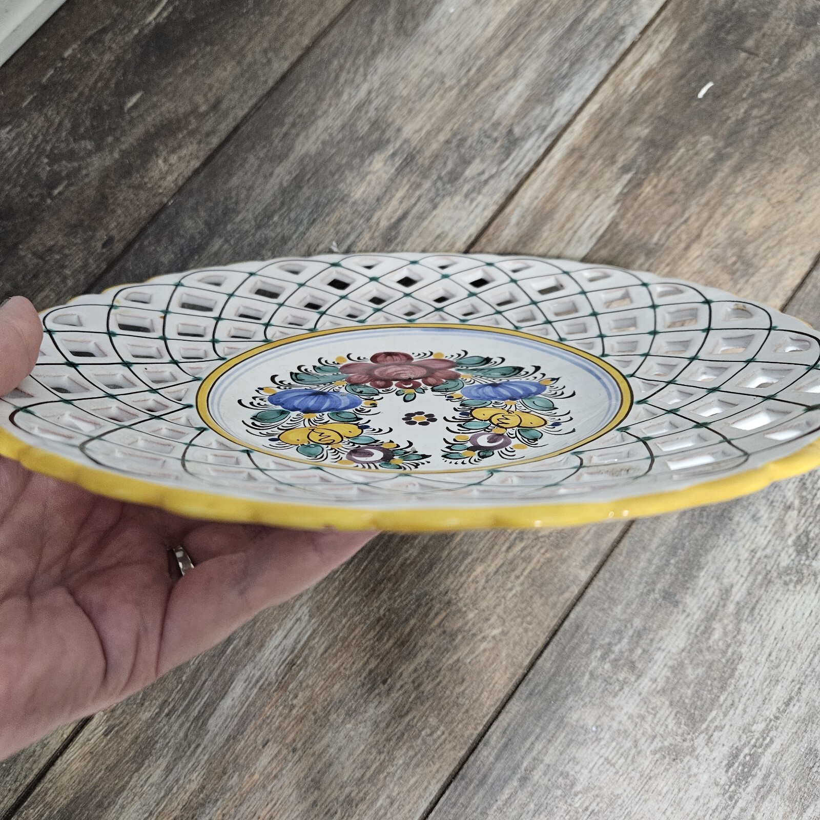 Modra Art Pottery Czech Articulated Woven Scalloped Border 7.5” Floral ...