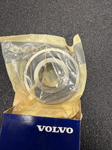 NEW! Volvo D13/Mack MP8 *OEM* Flywheel Pilot Bearing 23239988 FREE ...
