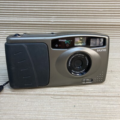 Sanyo VPC-G1 - Retro Digital Camera from 1995 including cable | eBay