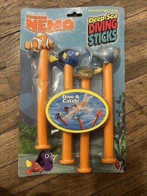 Sealed 2004 Finding Nemo Pool Toy Diving Sticks Crush Bruce Dory DISNEY ...