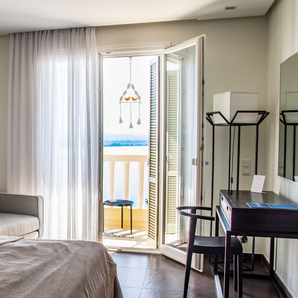 2pcs Iron Wind Chime Outdoor Lovely Birds Shape Wind Bell Home Hanging ...