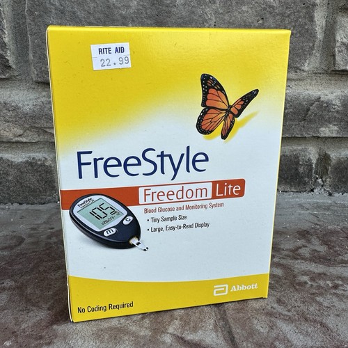 ABBOTT FreeStyle Freedom Lite Blood Glucose Meter Kit For GLucose Care ...