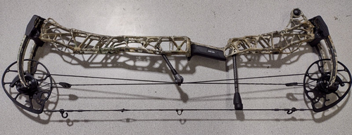 NEW...MATHEWS LIFT 33...RIGHT HAND...REALTREE EDGE...***PICK YOUR MOD ...