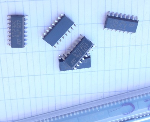 5x STMicroelectronics ST232C circuit intégré. Lot de 5. | eBay